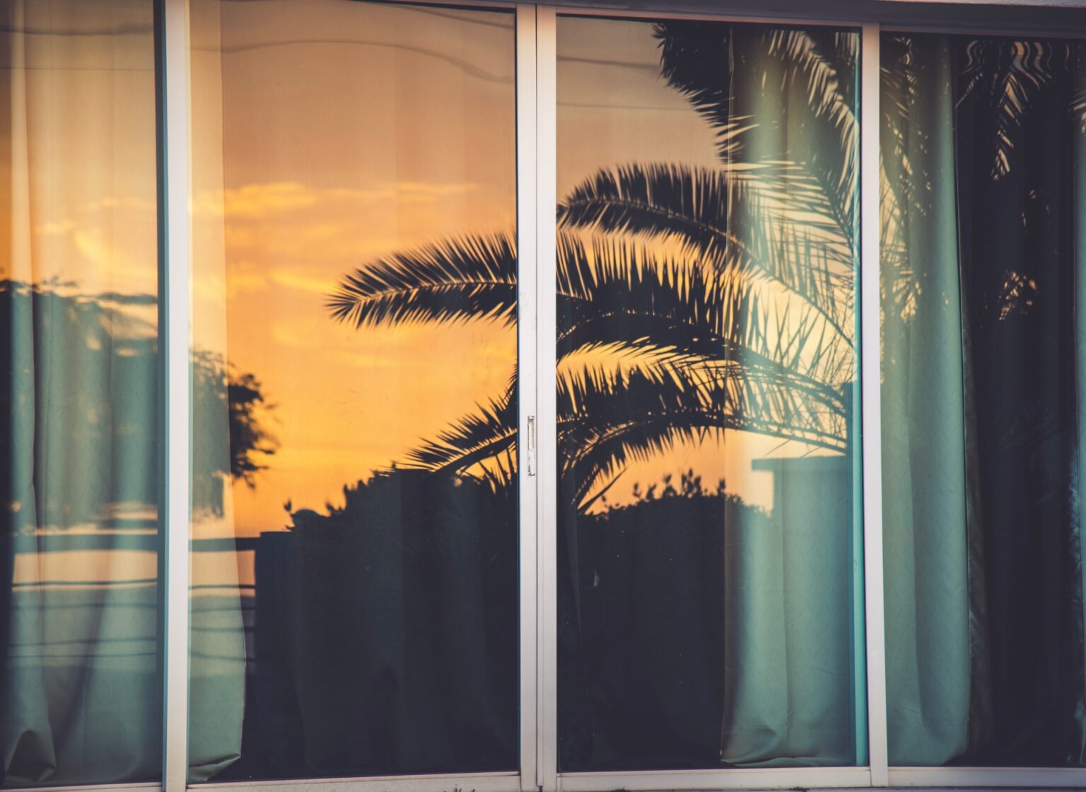 How do windows affect the temperature in your home? A way to lower your ...
